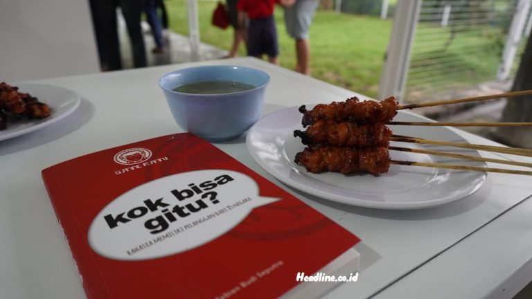 Sate Merah Khas Sate Ratu | Headline.co.id