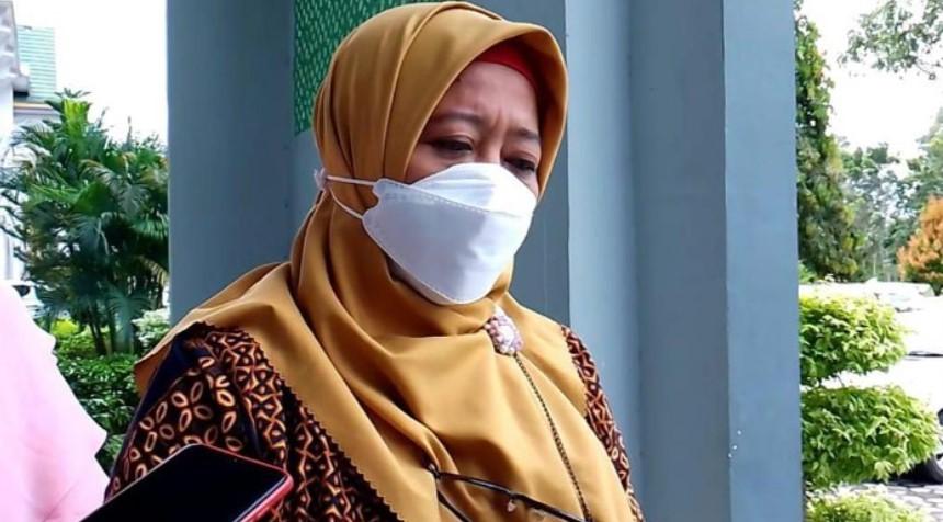 Mesum Saat Kuliah Umum, Mahasiswi UIN Suska Riau Dikeluarkan Dari Kampus | Headline.co.id