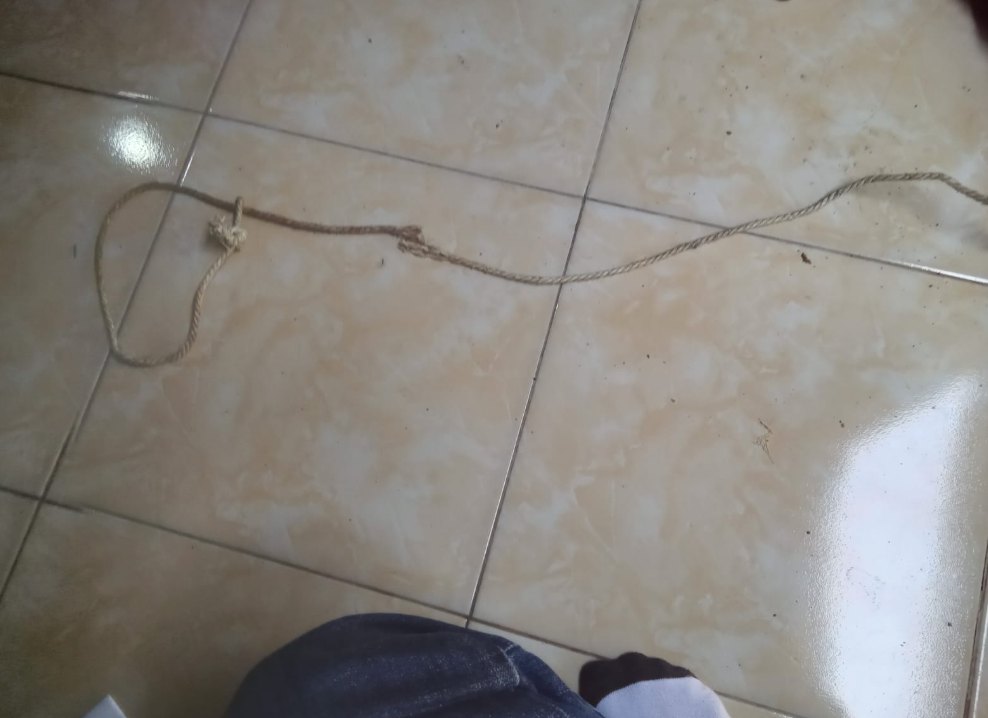 Warga Semuten Dlingo Ditemukan Tewas Gantung Diri, Diduga Alami Depresi » Headline.co.id